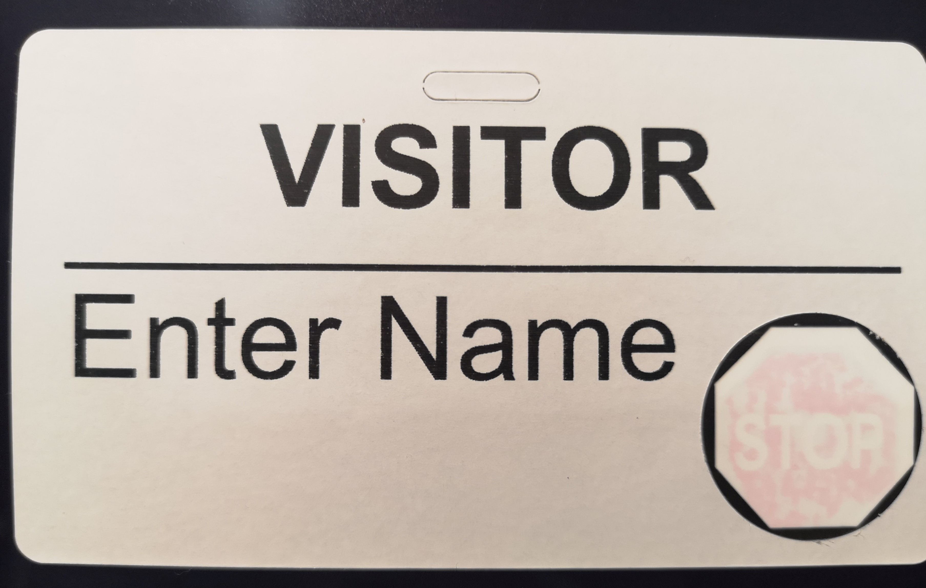 How do the Time Expiring Name Badge Labels work?